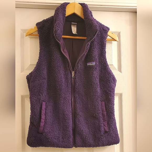 Patagonia | Jackets & Coats | Fleece Patagonia Vest In Purple ...